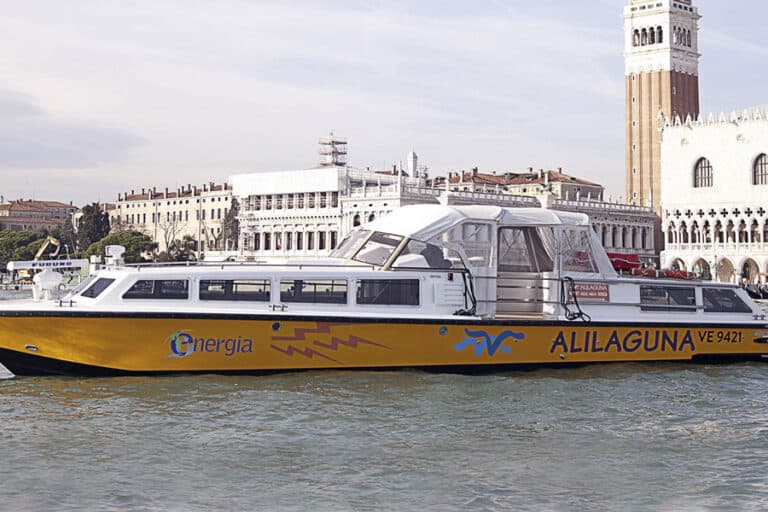 Alilaguna Water Bus Tickets - Transport for Venice and Marco Polo Airport